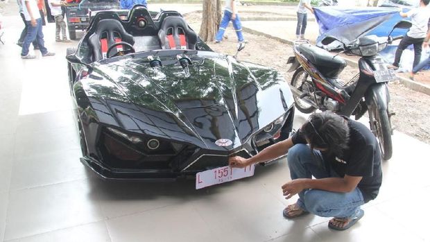 Jokowi Bakal Jajal Mobil Listrik Tol Sambil Resmikan Tol Sumo