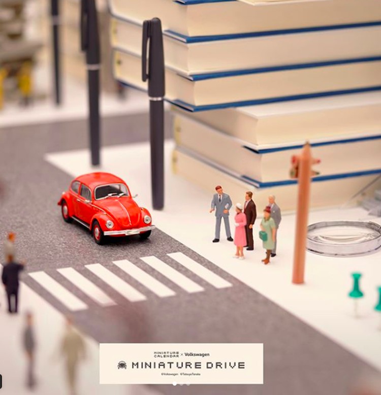 Dunia Miniatur Keren Ini Dibuat Tiap Hari dalam 6 Tahun