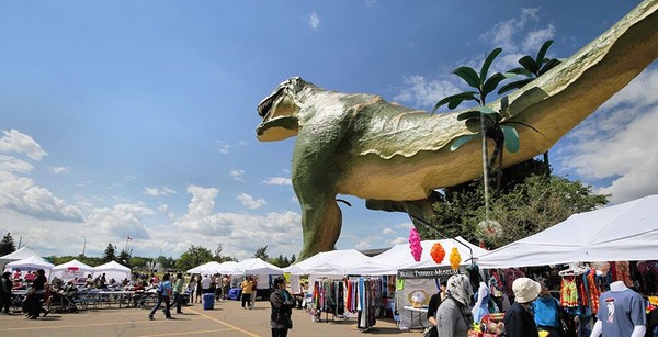 Foto: Beginilah Patung Dinosaurus yang Seperti Aslinya