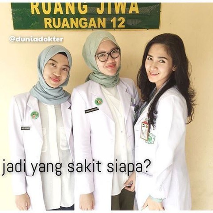 Meme Dokter Cantik dan Tampan yang Bikin Kamu Cepat Sembuh