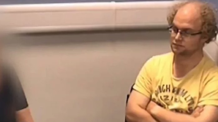 Dr Falder, Lulusan Cambridge yang Divonis 32 Tahun Bui di Kasus Pedofil