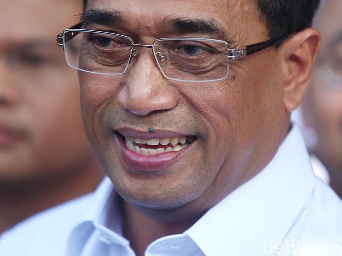 Kondisi Membaik, Menhub Budi Karya Kini Isolasi Mandiri di Rumah Kondisi Membaik, Menhub Budi Karya Kini Isolasi Mandiri di Rumah