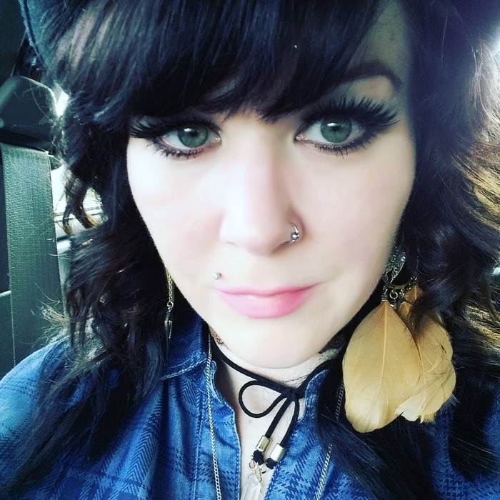 Potret Mata Cantik Berwarna Hijau yang Langka di Dunia