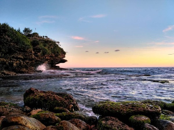 Pantai-pantai Cantik Gunungkidul Jepretan Netizen