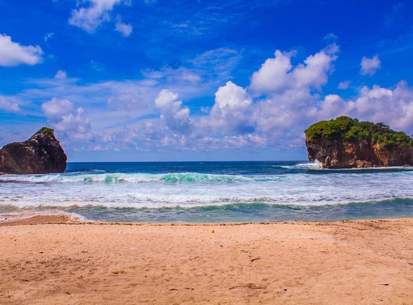 Pantai-pantai Cantik Gunungkidul Jepretan Netizen