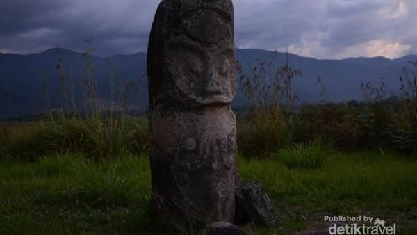 Foto: Keajaiban Patung Lore Lindu di Sulawesi Tengah