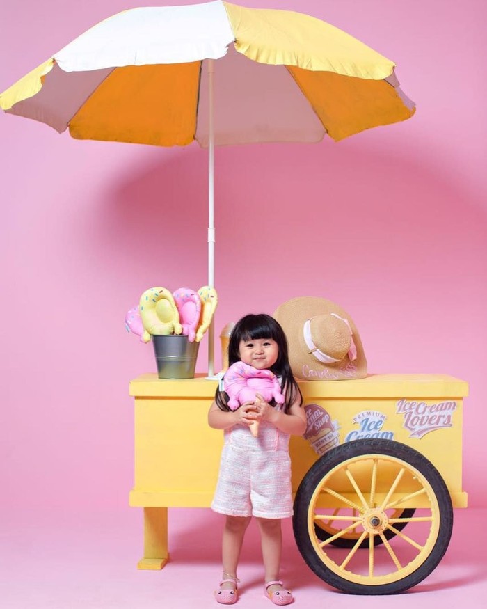 Gemas! Begini Potret Kalau Selebgram Baby Moonella Lagi Makan