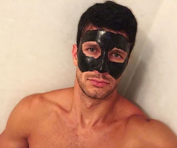 Isai Ortiz, Pilot Ganteng Bertubuh Kekar