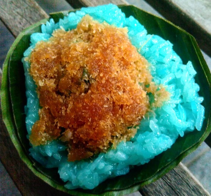 10 Ketan Kukus dengan Aneka Topping Ini Enak Buat Sarapan dan Camilan