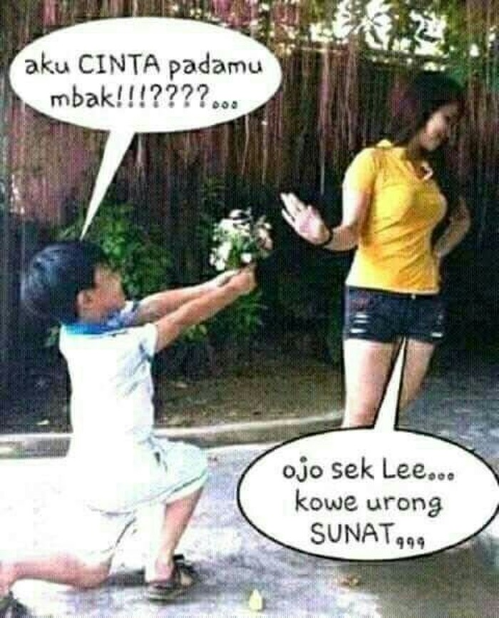 10 Meme Kocak Sunat yang Bikin Cowok Ngerasa Ngilu-ngilu Lucu