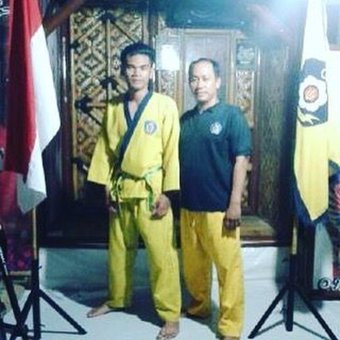 Masih Ingat 'Tatap Mata Ojan'? Sekarang Sudah Besar dan Jago Silat