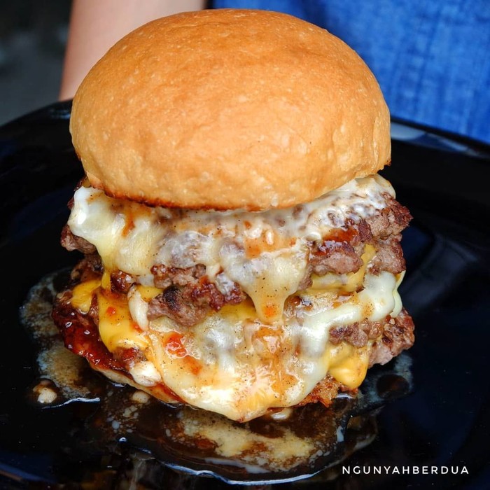 Malas Makan Nasi? 10 Burger Pilihan Netizen Ini Bisa Jadi Pilihan
