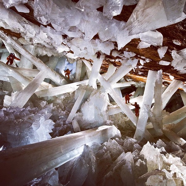 Foto: Gua Kristal Raksasa di Perut Bumi Meksiko