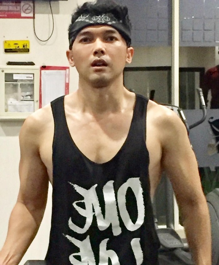 Ingat Penyanyi Ganteng Adi AFI? Dulu Kerempeng, Kini Kekar Berotot