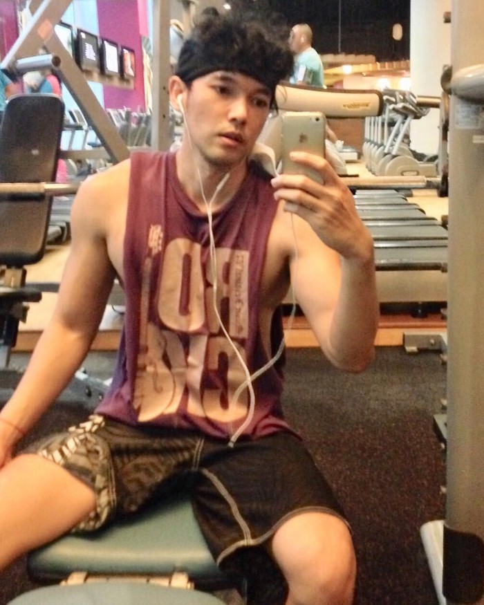 Ingat Penyanyi Ganteng Adi AFI? Dulu Kerempeng, Kini Kekar Berotot