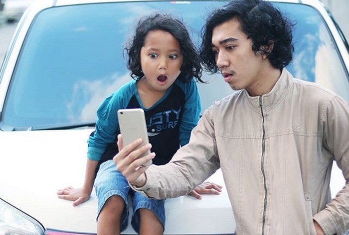 Afdhal dan Arbea Wif, Selebgram yang Curi Perhatian