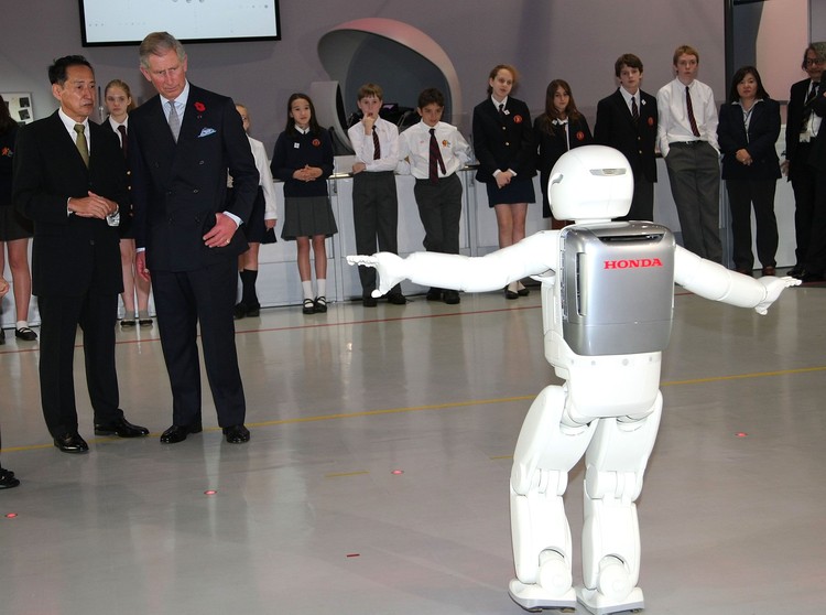 Aksi Asimo, Robot Canggih Honda yang Dimatikan Aksi Asimo, Robot Canggih Honda yang Dimatikan