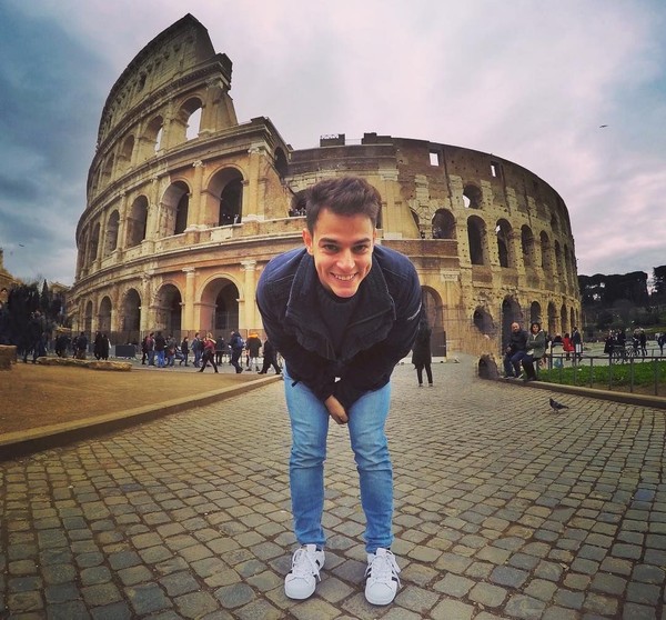 Foto: Liburannya Pramugara Ganteng, Lucas Manente