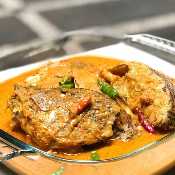 Lamaknyo! Gulai Tunjang hingga Gulai Kepala Kakap