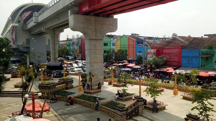 Before-After Jembatan Ampera, Dulu Jorok Kini Cling Before-After Jembatan Ampera, Dulu Jorok Kini Cling