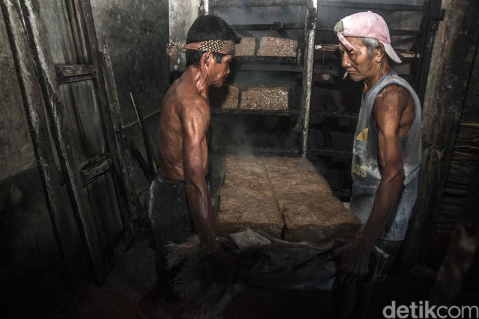 Melihat Proses Pembuatan Mie Lethek Khas Yogyakarta