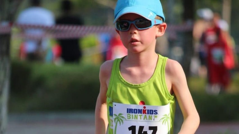Serunya Anak-anak Bule Ikut Lomba Ironkids Fun Run Bintan