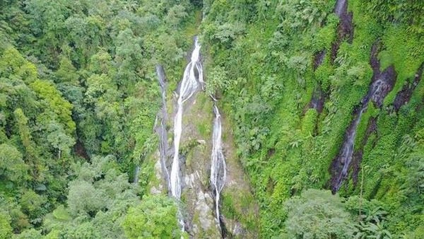 Liburan di Bogor, 10 Curug Cantik Ini Sudah Menanti