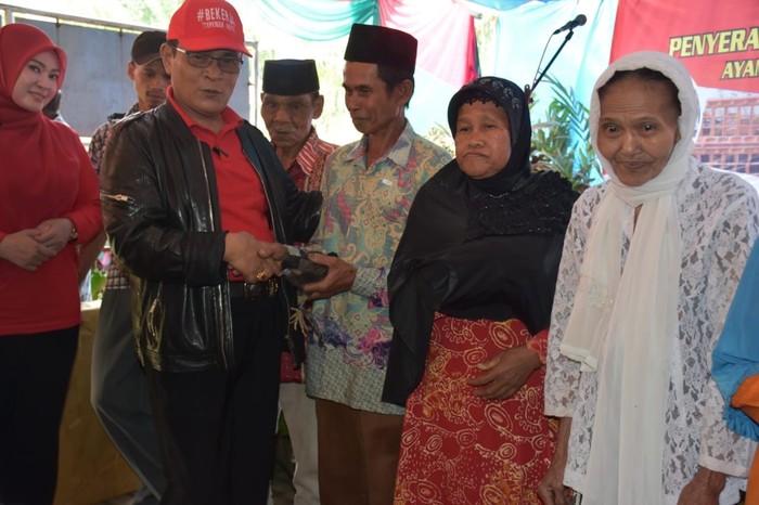Entaskan Kemiskinan di Pandeglang, Kementan Beri Bantuan Ayam Entaskan Kemiskinan di Pandeglang, Kementan Beri Bantuan Ayam