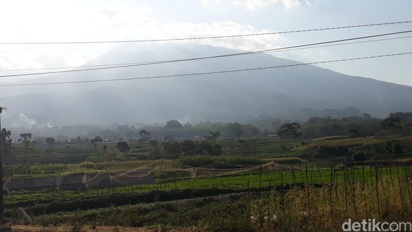 Foto: Legenda Gunung Lawu dari Majapahit Hingga Soeharto