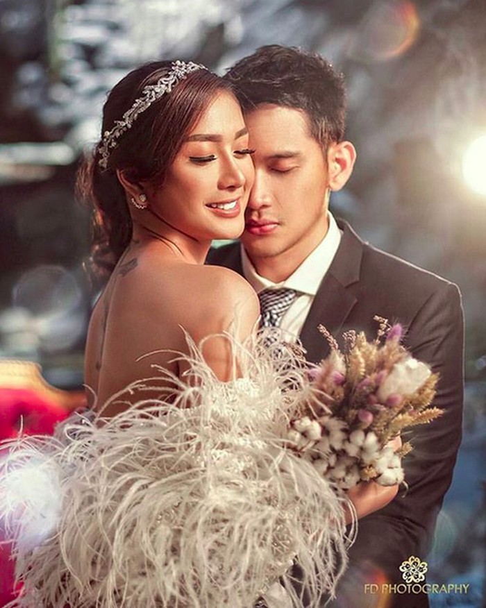 Intip Foto Prewedding Rezky Aditya dan Patricia Razer
