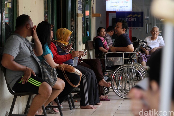Turun-temurun Legenda Rumah Patah Tulang Haji Naim