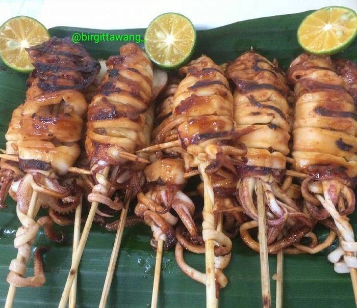 Siap-siap Gagal Diet, 10 Sate Cumi Ini Menggoda Banget Buat Camilan ... Siap-siap Gagal Diet, 10 Sate Cumi Ini Menggoda Banget Buat Camilan ...