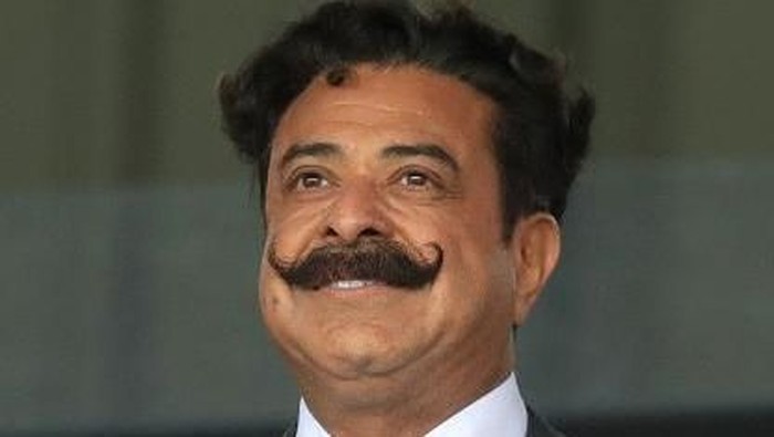 Shahid Khan, Mantan Tukang Cuci Piring Mau Beli Stadion Wembley Shahid Khan, Mantan Tukang Cuci Piring Mau Beli Stadion Wembley