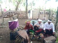Melihat Ritual Rasa Syukur Masyarakat Adat di Desa Sapit Lombok