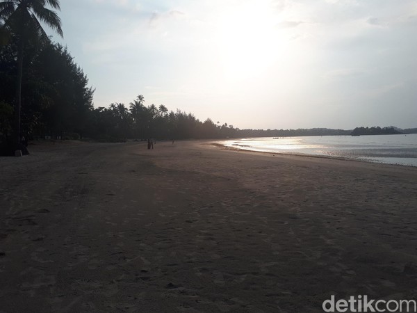 Foto: Pantai Lagoi di Bintan yang Bikin Kangen