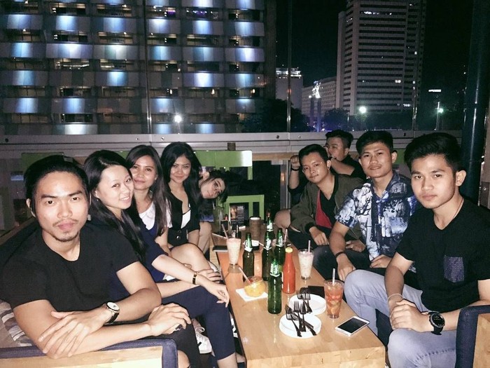 Begini Pose Makan Masinis Ganteng Jevi Santosa yang Seperti Dedek Gemes