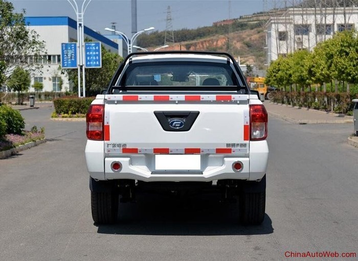 Mobil Pick-up China yang Katanya Mirip Esemka Digdaya