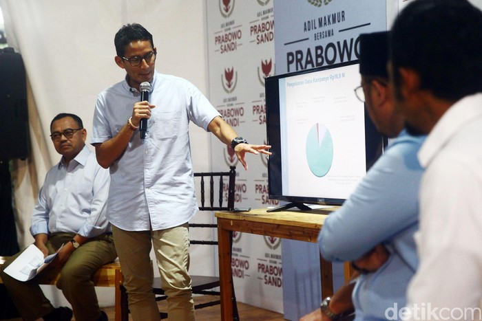 Sandiaga Paparkan Dana Kampanye Prabowo-Sandi Sandiaga Paparkan Dana Kampanye Prabowo-Sandi