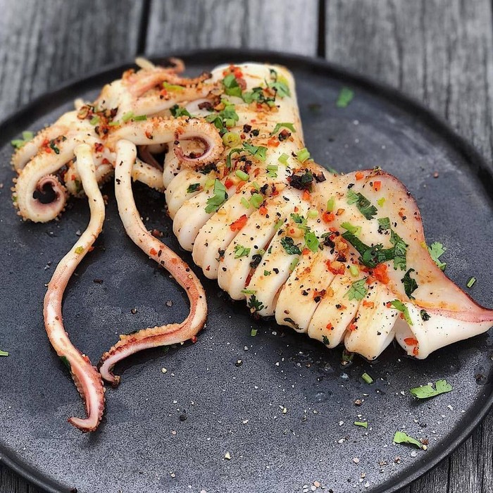 Yummy! Kreasi Cumi Bakar yang Menggoda di Akhir Pekan