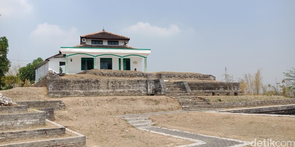 Foto: Jejak-jejak Peninggalan Sunan Giri di Gresik Foto: Jejak-jejak Peninggalan Sunan Giri di Gresik
