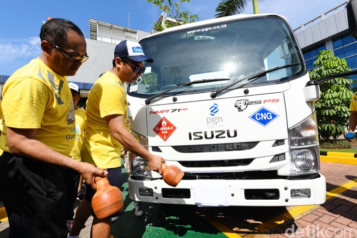 PGN Sebar 32 Unit Truk Gaslink