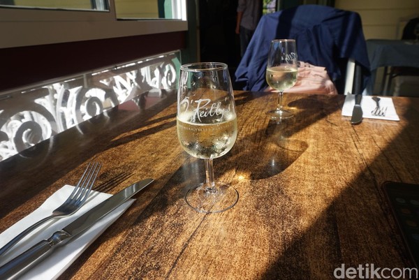 Foto: Tempat Sarapan Paling Indah di Kebun Anggur Australia