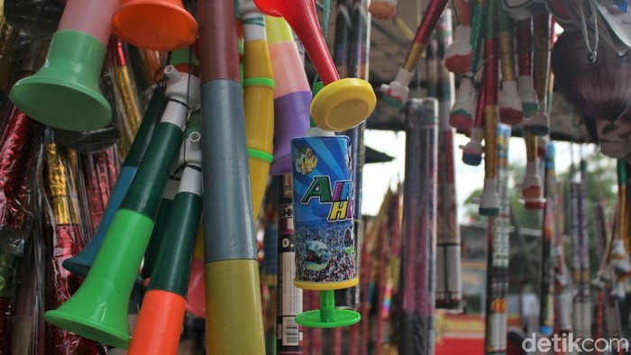 Mengenal Terompet Tahun Baru yang Aman Untuk Kesehatan Paru