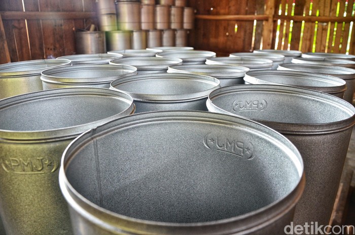 Melihat Pembuatan Langseng Tradisional di Cileunyi