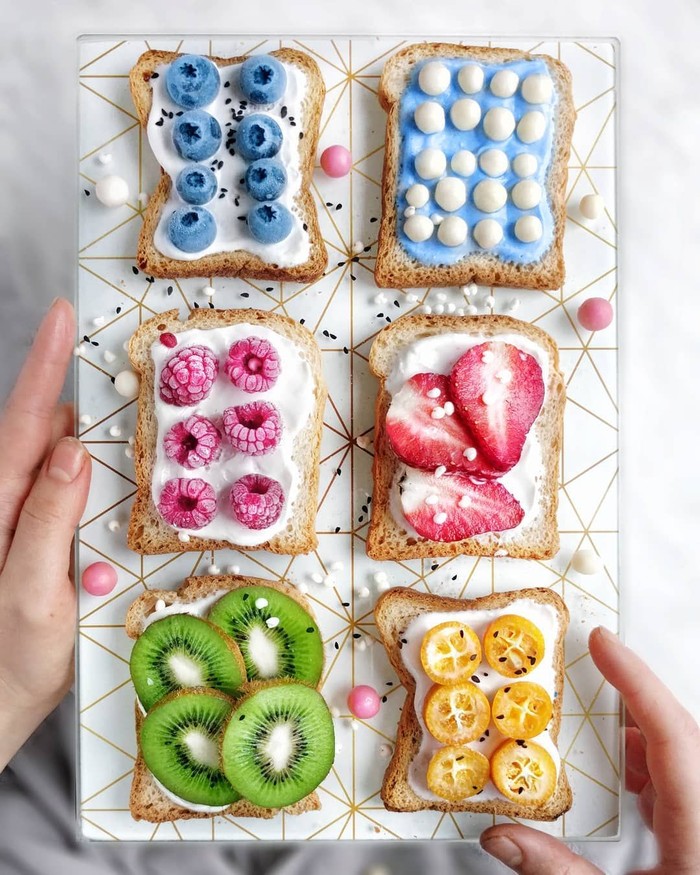 Sarapan Jadi Semangat dengan Kreasi Roti Warna-warni