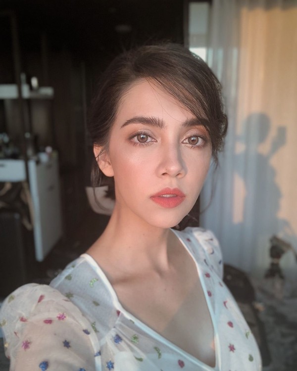 Foto: Liburan ala Artis Thailand Cantik, Sara Legge