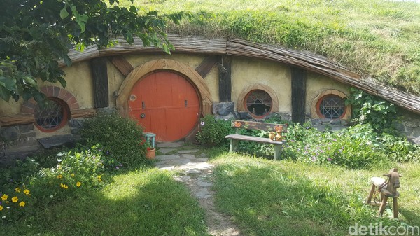 Foto: Rumah Hobbit di Selandia Baru, Niat Banget Bikinnya