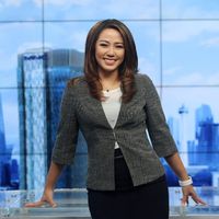 Gaya 'Office Look' Anisha Dasuki yang Akan Jadi Pemandu Debat Capres 2019