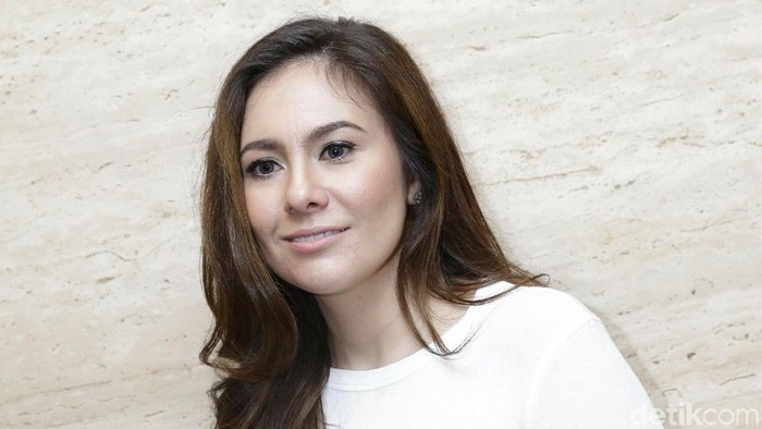 Wulan Guritno Panik Jelang Usia 40 Tahun, Kenapa? Wulan Guritno Panik Jelang Usia 40 Tahun, Kenapa?