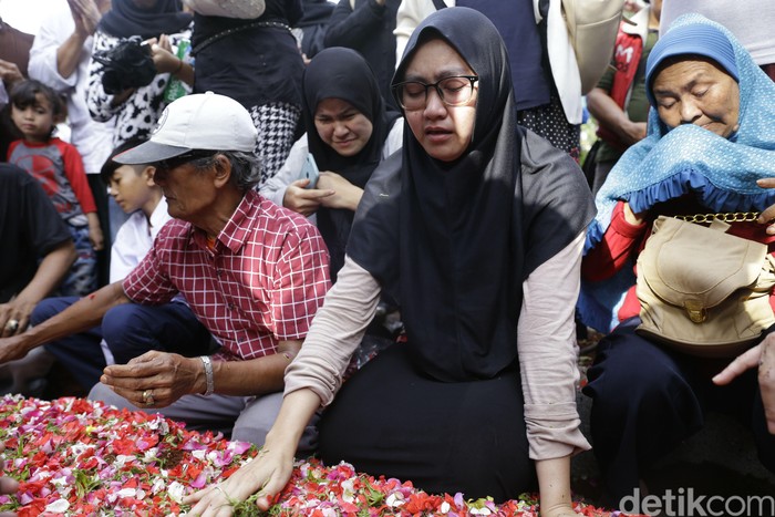 Selamat Jalan, Komedian Nur Tompel...